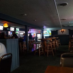 HALFTIME BAR & GRILL - Updated October 2025 - 27 Photos & 109 Reviews ...