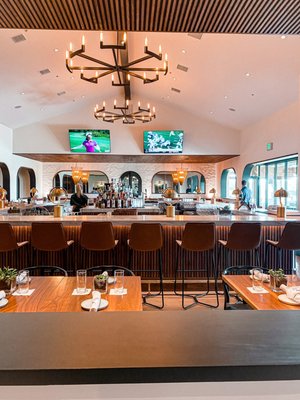 NEIGHBORHOOD PROVISIONS - 101 Photos & 24 Reviews - 17031 N May Ave ...