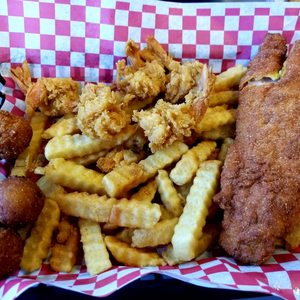 RED SNAPPER SEAFOOD & MORE - 176 Photos & 111 Reviews - Seafood - 5023 ...