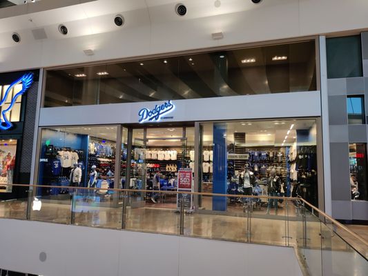 DODGERS CLUBHOUSE - Updated December 2025 - 24 Photos - 3200 Las Vegas ...