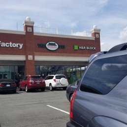 ASHBURN PUB - Updated July 2025 - 136 Photos & 205 Reviews - 44110 ...