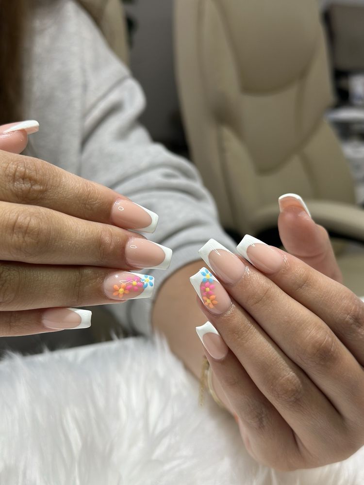 LALA NAILS - Updated April 2025 - 59 Photos - 1801 Ward Ave, Hudson ...