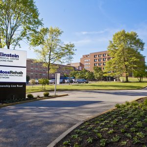 FAIRMOUNT BEHAVIORAL HEALTH - Updated December 2025 - 47 Reviews - 561 ...