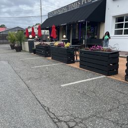 CHANGING TIMES PUB - Updated July 2025 - 225 Photos & 164 Reviews ...