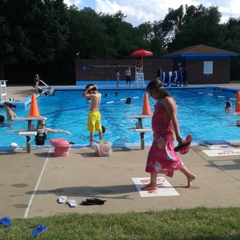 FORD POOL - Updated October 2025 - 13 Photos - 724 Whitman Dr, Allen ...