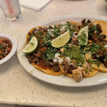MARTIN’S COCINA Y CANTINA - Updated May 2025 - 1138 Photos & 916 Reviews - 162 N La Brea Ave ...