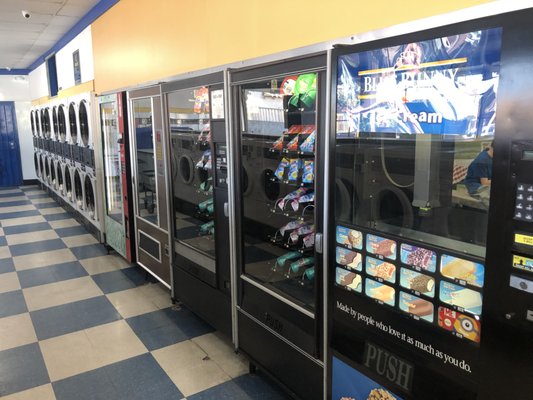 SPARKLE LAUNDRY - Updated October 2025 - 31 Photos & 28 Reviews - 4105 ...