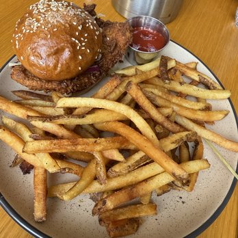 LOCKBOX - Updated December 2025 - 423 Photos & 211 Reviews - 167 W Main ...