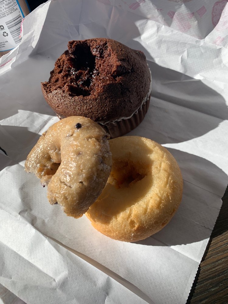 AM DONUTS & CROISSANTS 2 - Updated December 2025 - 27 Photos & 34 ...