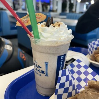 THE MAD GREEK - Updated August 2025 - 2715 Photos & 2257 Reviews ...