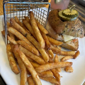 UNION STRAW - TAUNTON - Updated December 2025 - 61 Photos & 44 Reviews ...