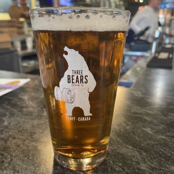 THREE BEARS BREWERY AND RESTAURANT - Updated June 2024 - 284 Photos ...