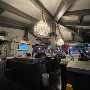 TABLE 23 - 450 Photos & 444 Reviews - 1215 Thomasville Rd, Tallahassee ...