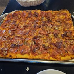PIRRONE’S PIZZERIA - Updated December 2025 - 100 Photos & 169 Reviews ...
