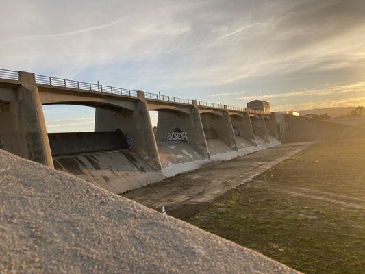 SEPULVEDA DAM BIKE PATH - Updated December 2025 - 49 Photos & 11 ...