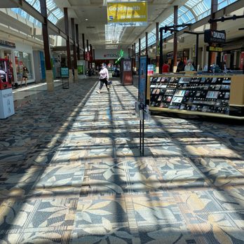 GREAT LAKES MALL - Updated December 2025 - 48 Photos & 43 Reviews ...