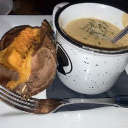 RUBY LEE’S - Updated June 2025 - 112 Photos & 203 Reviews - 46 Old Wild ...