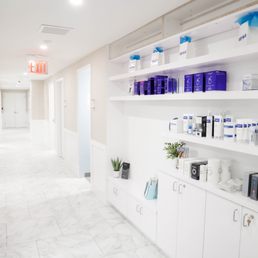 Deep Blue Med Spa Reviews | Read Customer Service Reviews of ...