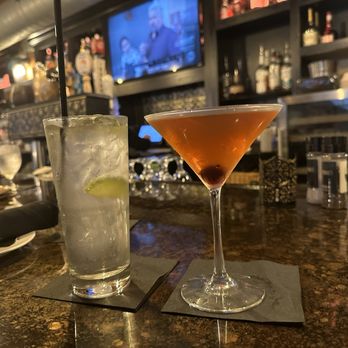 FISH BONES GRILL - Updated December 2025 - 170 Photos & 213 Reviews ...