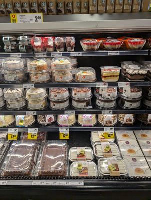 FRESHCO - Updated December 2025 - 34 Photos & 16 Reviews - 731 Eastern ...