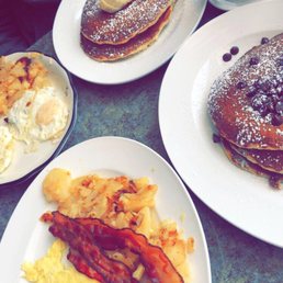 CORAM DINER - Updated January 2026 - 87 Photos & 150 Reviews - 383 ...