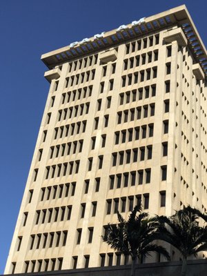 PAN AM BUILDING - Updated April 2026 - 10 Photos - 1600 Kapiolani Blvd ...