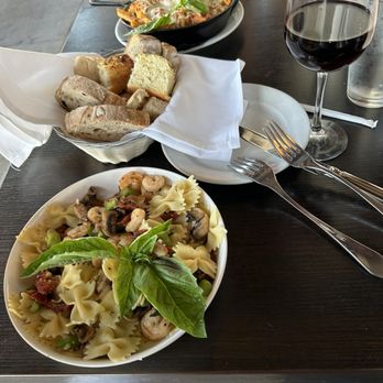 ALLEGRO - LA VERNE - Updated August 2025 - 416 Photos & 557 Reviews ...