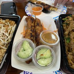 CHAI THAI-LAO - Updated December 2025 - 117 Photos & 99 Reviews - 8733 ...