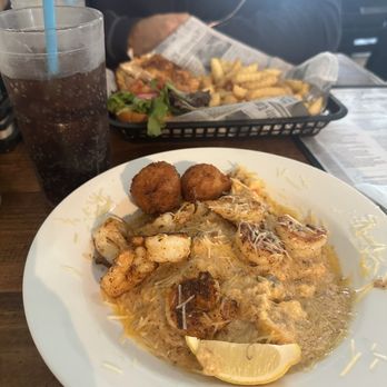 OP FISH HOUSE & OYSTER BAR - 761 Photos & 588 Reviews - 636 Kingsley ...