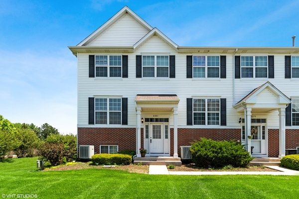 CARMEN POPLAWSKI - CENTURY 21 CIRCLE - 1288 Rickert Dr, Naperville, IL ...