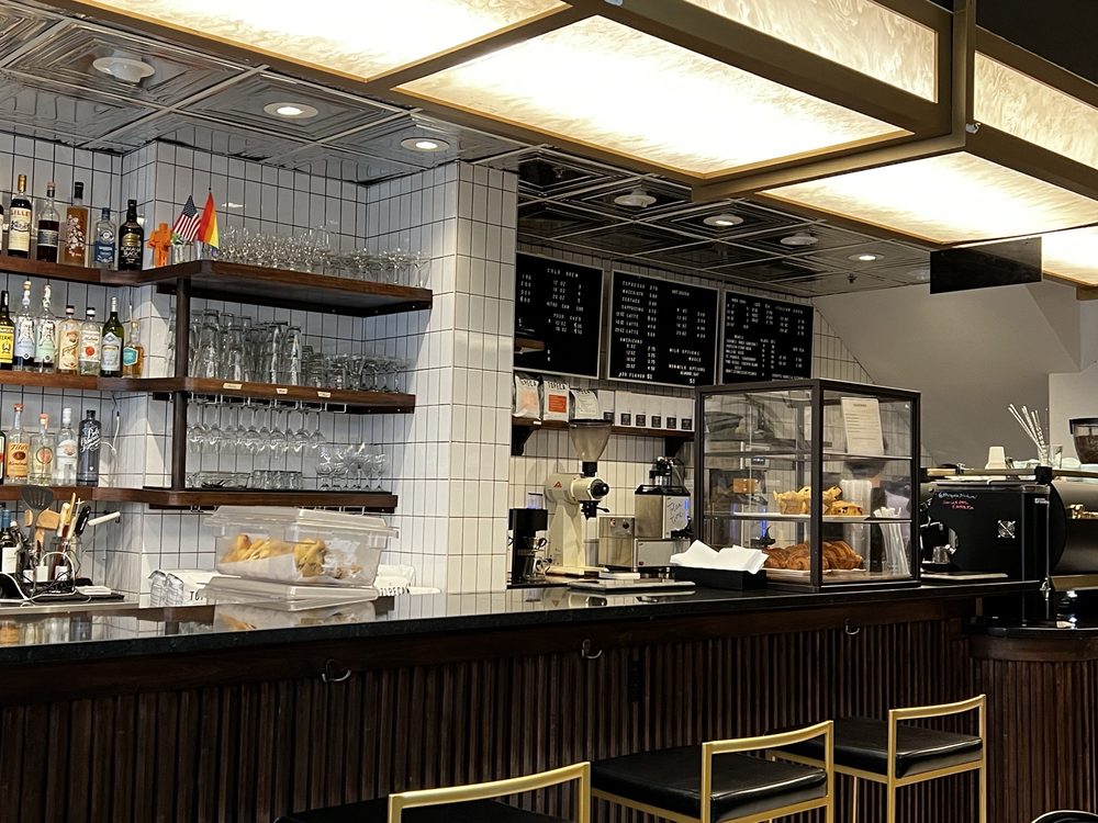 TOPECA COFFEE - Updated January 2025 - 70 Photos & 50 Reviews - 100 E ...