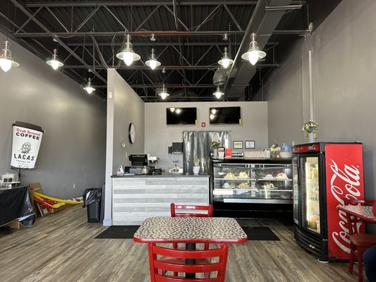 HUDAH BABYLON BAGEL & RESTAURANT - Updated August 2024 - 60 Photos & 59 ...