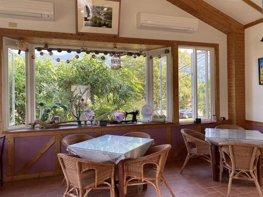 IT’S ALICE CAFE&FOOD - Updated August 2024 - Rui Feng Vil., Zhudong Township, Taiwan - Cafes ...