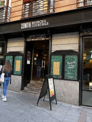 ZENITH - Updated October 2025 - 153 Photos & 70 Reviews - Calle de ...