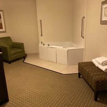 HILTON GARDEN INN SEATTLE/BOTHELL, WA - Updated January 2026 - 122 ...