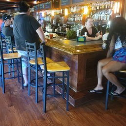 THE TOM X PUB - Updated October 2025 - 120 Photos & 173 Reviews - 100 ...