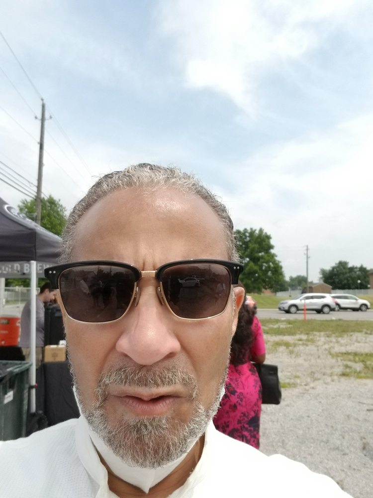 COURTESY TRANSPORTATION SERVICES - Indianapolis, Indiana - Airport ...