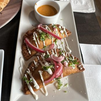 BIRRIA LOVE - Updated June 2025 - 180 Photos & 52 Reviews - 1742 E ...