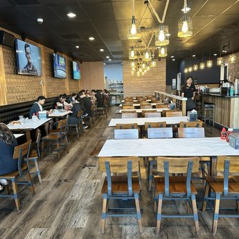 THE CRAWFISH HUT - Updated November 2025 - 392 Photos & 297 Reviews ...