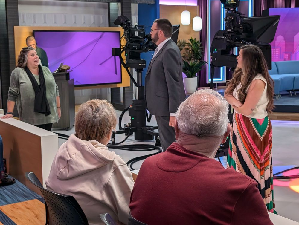 FOX 9 - KMSP - Updated October 2025 - 102 Photos & 26 Reviews - 11358 ...