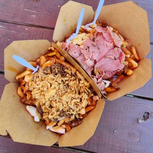 NOM NOM NOM POUTINE - 171 Photos & 129 Reviews - 707 Dundas Street W, Toronto, ON, Canada - Yelp