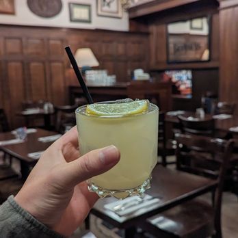 DUBLINER RESTAURANT & PUB - 546 Photos & 796 Reviews - 4 F St NW ...