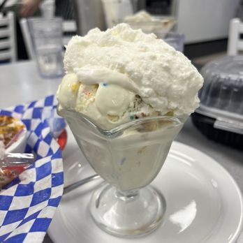 LEATHERBY’S FAMILY CREAMERY - Updated August 2025 - 1776 Photos & 1440 ...