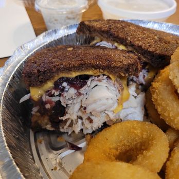 PALACE DINER - Updated January 2026 - 189 Photos & 325 Reviews - 194 ...