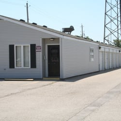 WHITE OAKS MINI STORAGE - 3500 Hollis Dr, Springfield, Illinois - Self ...