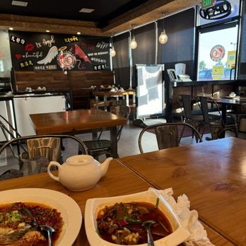 XIAO XIANG CHU - Updated October 2025 - 128 Photos & 19 Reviews - 6326 ...