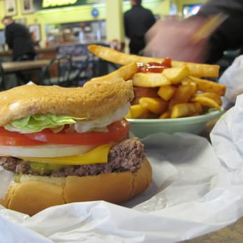 DILALLO - Updated December 2025 - 82 Photos & 46 Reviews - 2851 Rue ...