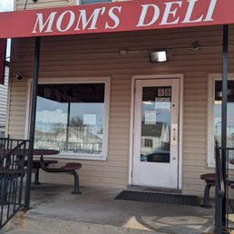 MOM’S DELI - Updated October 2025 - 104 Photos & 284 Reviews - 5425 ...