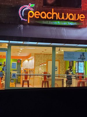 PEACHWAVE - Updated May 2025 - 81 Photos & 62 Reviews - 2125 ...