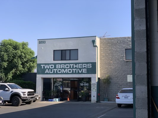 TWO BROTHERS AUTOMOTIVE - Updated October 2024 - 111 Photos & 47 ...